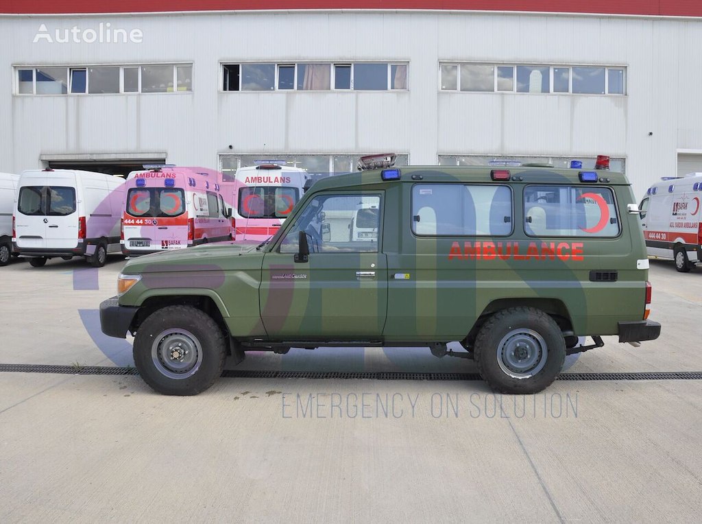 Novo Toyota LAND CRUISER AMBULANCE vozilo hitne pomoći