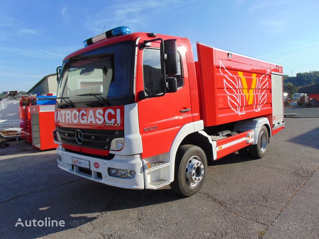 Mercedes-Benz ATEGO 1323 VATROGASNA CISTERNA vatrogasno vozilo