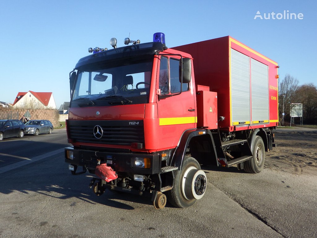 Mercedes-Benz 1124AF 4x4 ZW Feuerwehr Zweiwege Schienenverkehr Lenkachse - AHK vatrogasno vozilo