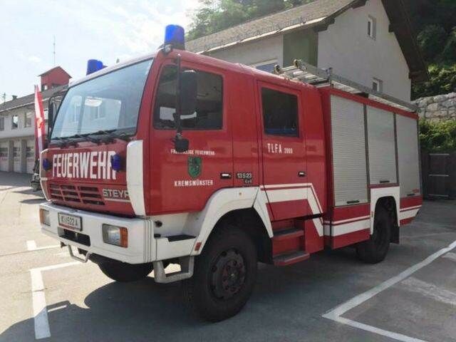 Steyr 13S23 4x4 Feuerwehr 2000 liter Fire vatrogasno vozilo