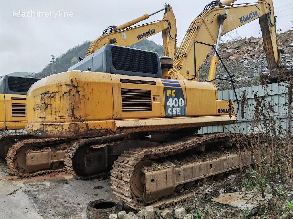 Komatsu PC400-8 bager guseničar