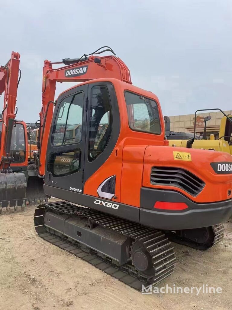 Doosan DX80 bager guseničar