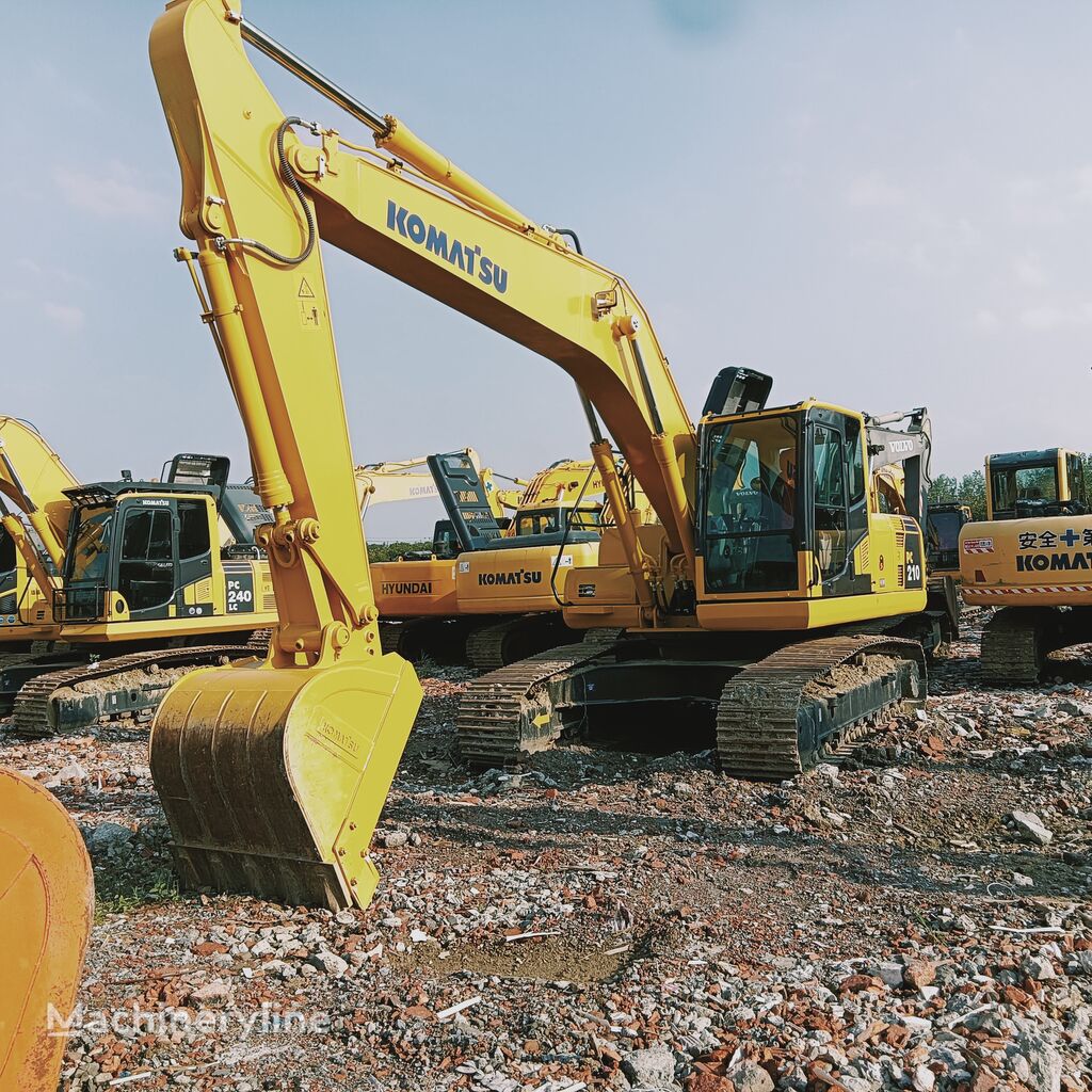 Komatsu PC210-8 bager guseničar