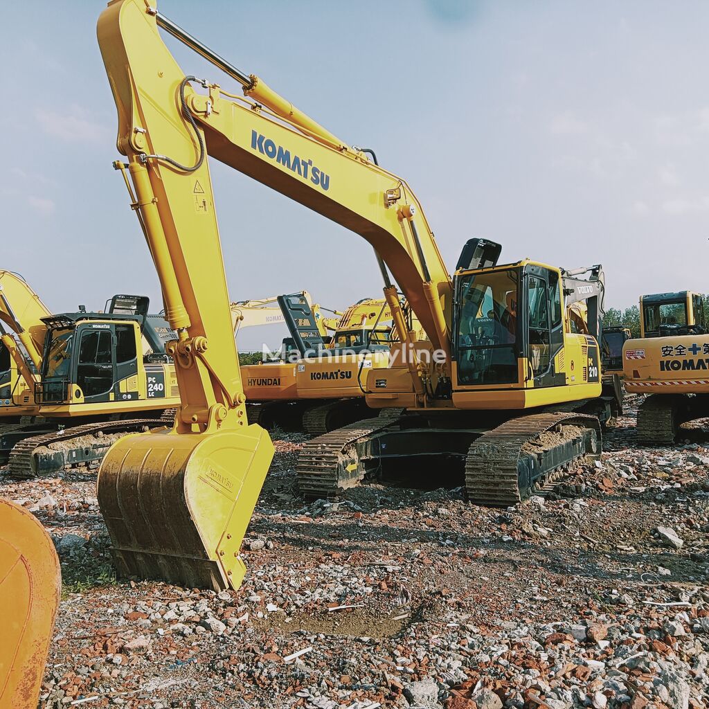 Komatsu PC210 bager guseničar