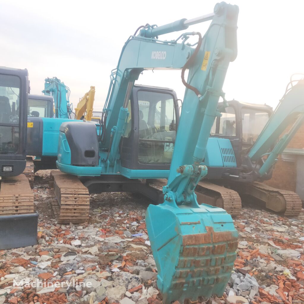 Kobelco SK70 bager guseničar