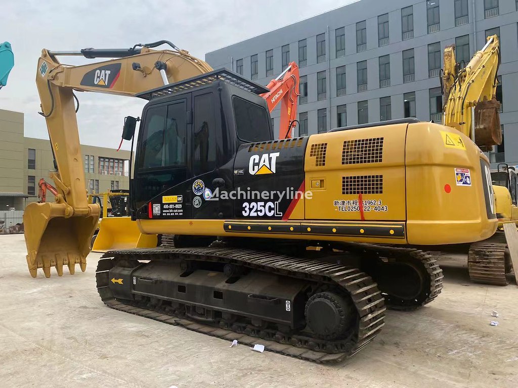 Caterpillar 325CL bager guseničar