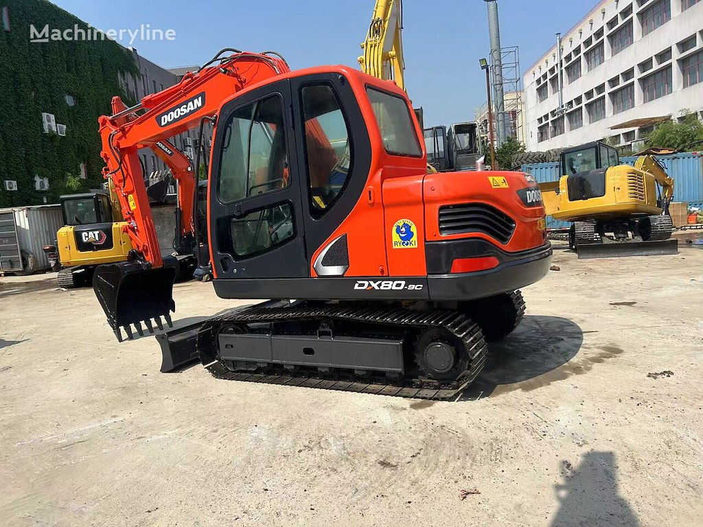 Doosan DX80-9C bager guseničar