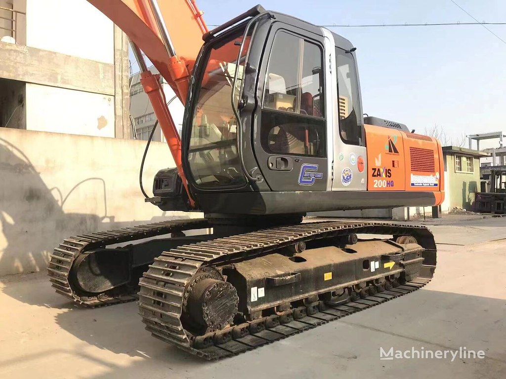 Hitachi ZX200 bager guseničar