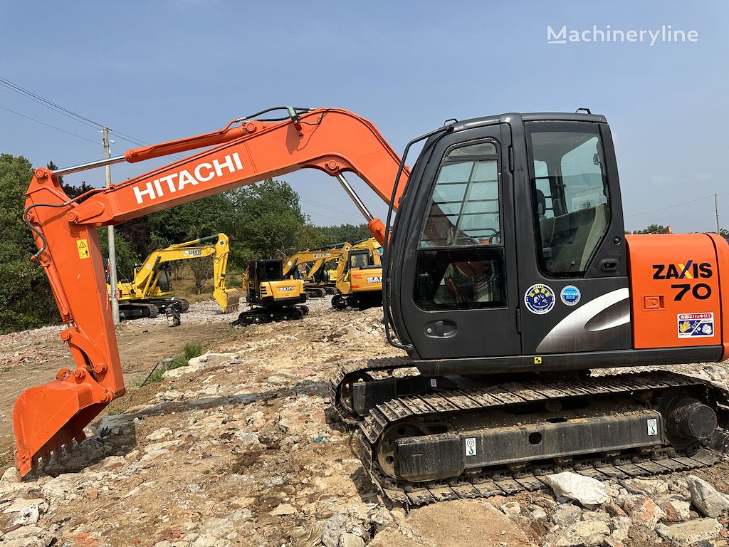 Hitachi ZX70 bager guseničar