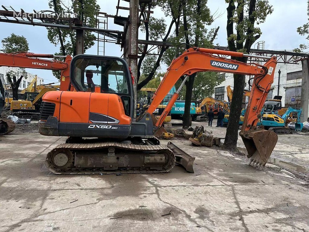 Doosan DX60-9C mini bager