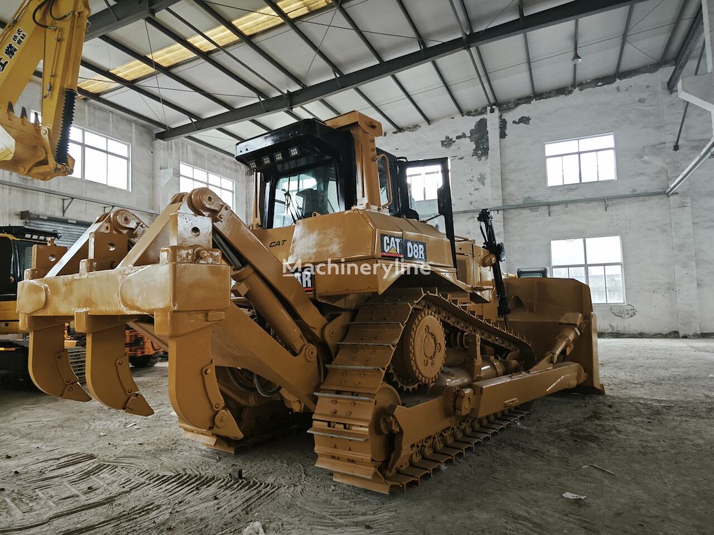 Caterpillar used d8 bulldozer in stock with great quality buldožer