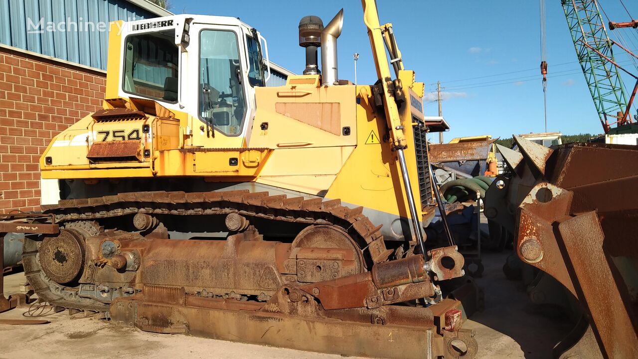 Liebherr PR 754 buldožer