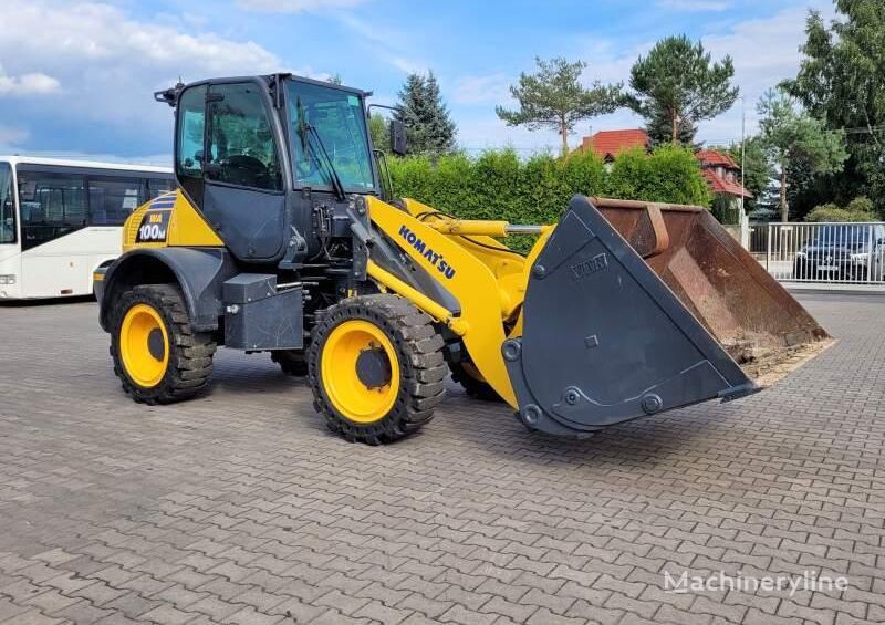 Komatsu WA1 100M prednji utovarivač