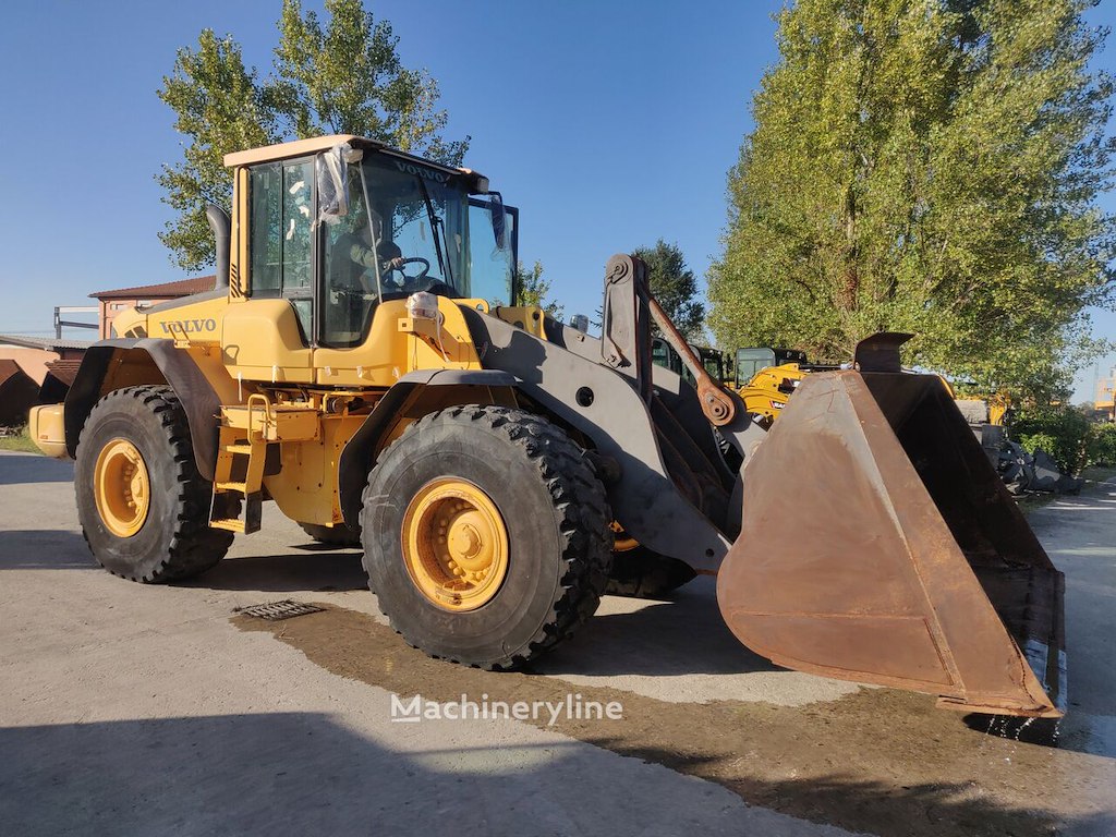 Volvo L110F prednji utovarivač