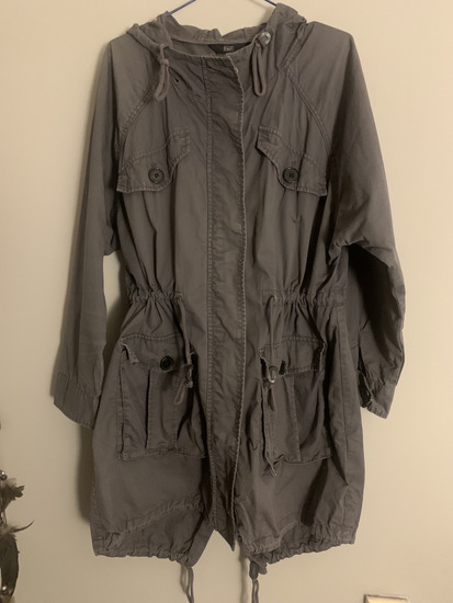 F&F PARKA veličina 42