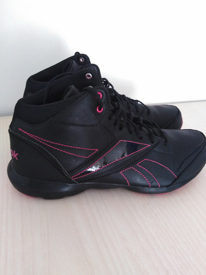 Reebok duboke kozne zenske patike broj 40,5