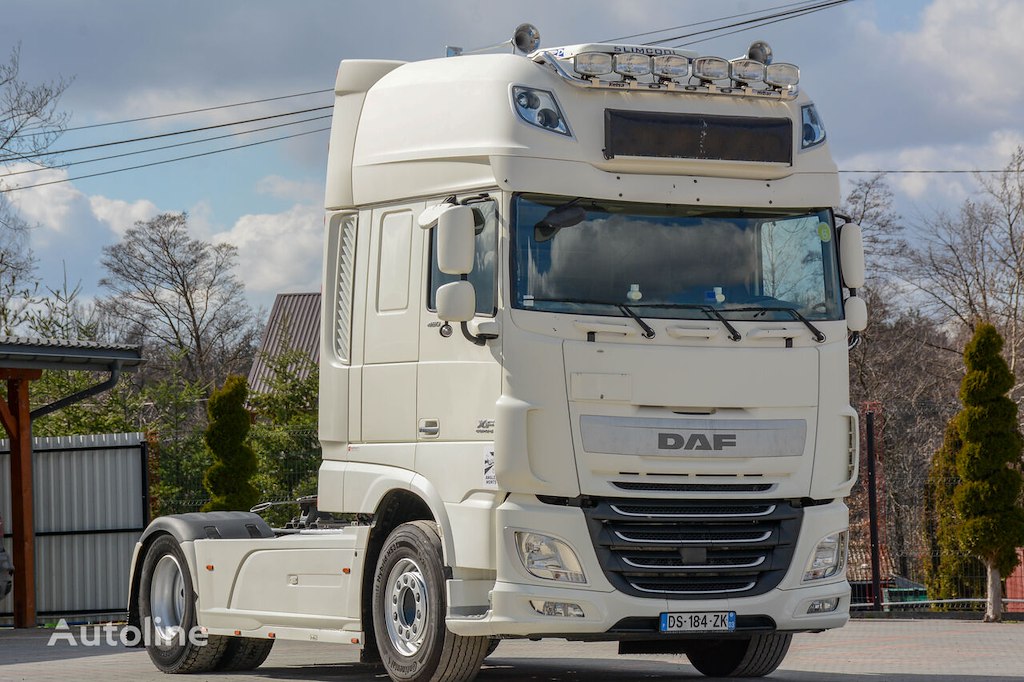 DAF XF 106.460 / 2015 / Euro 6 / Najwyższa kabina / Retarder / Klima tegljač