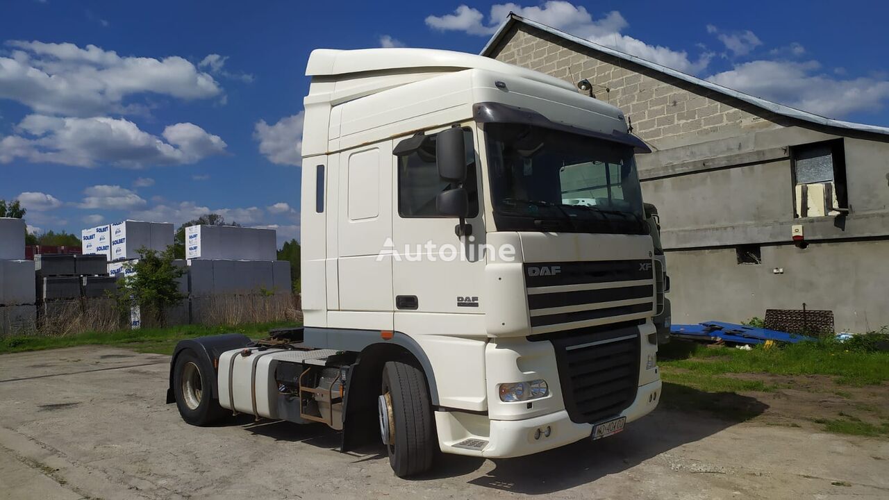 DAF XF 105 460 tegljač