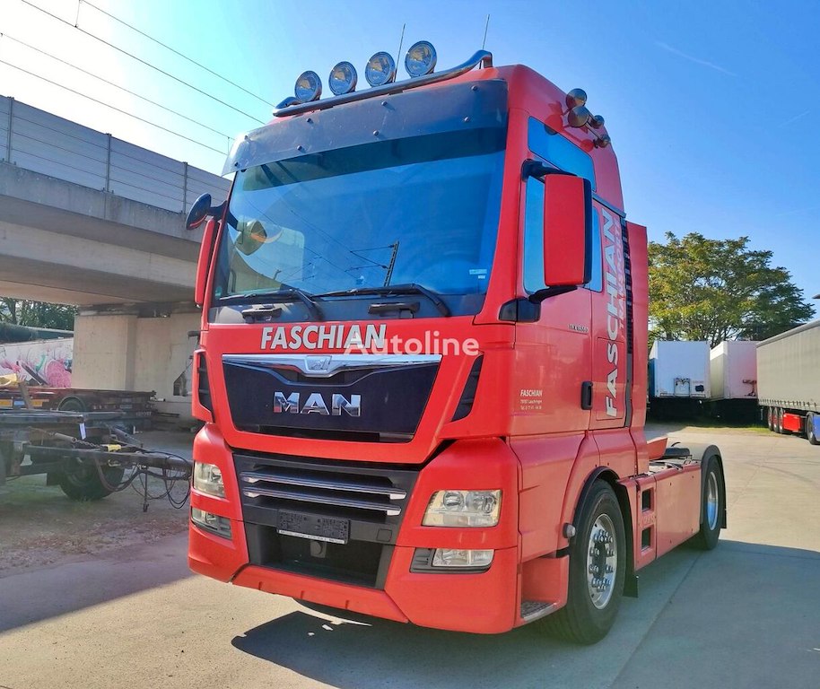 MAN TGX 18.480 tegljač nakon udesa