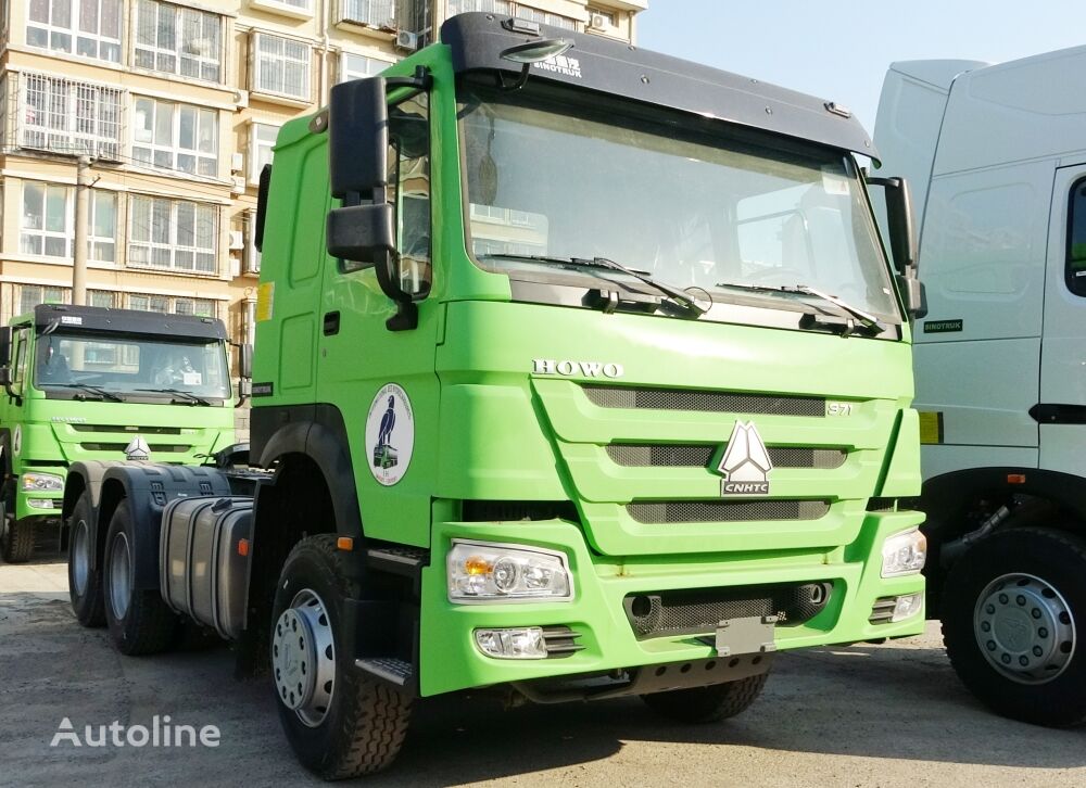 Novi Howo Sinoturk 6×4 Head Truck Tractor 371 Price in Nigeria - S tegljač