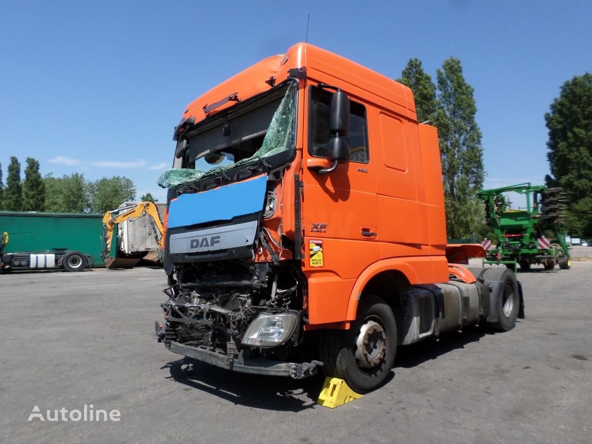 DAF XF 460 tegljač nakon udesa