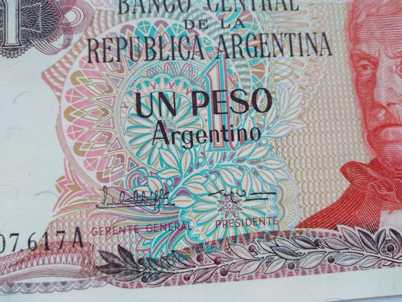 Argentina 1 peso,1983 god. UNC,P 311,potpis jedna verzi