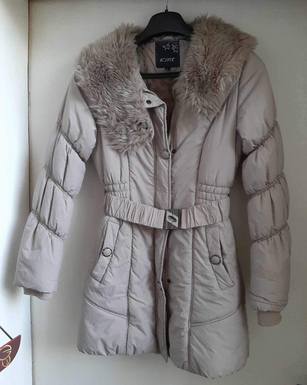 Krem-siva zimska jakna