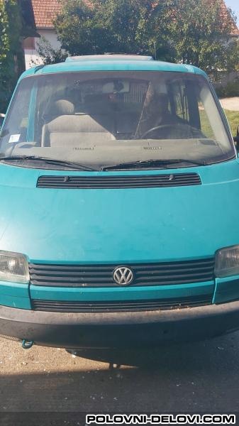 VW T4 Transporter 2.4L Kompletan Auto U Delovima