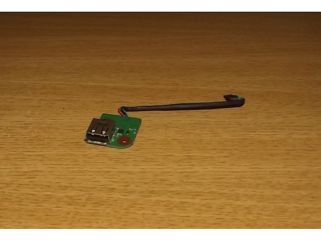 HP Pavilion dv9000/dv9500/dv9700 - USB konektor