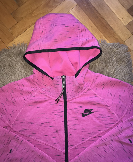 Nike tech fleece