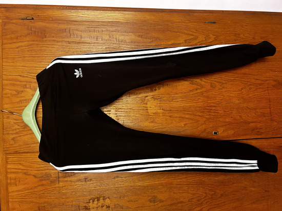 Zenske adidas trenerke XS