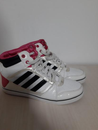 Adidas patike broj 39,5 BB Neo Lightmid original