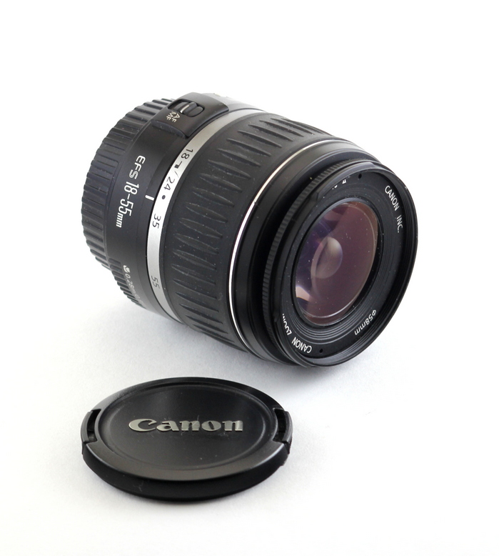Canon EF-S 18-55mm f/3,5-5,6 II