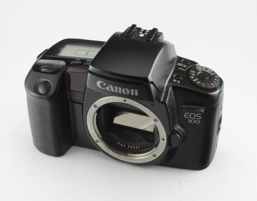 CANON EOS 100