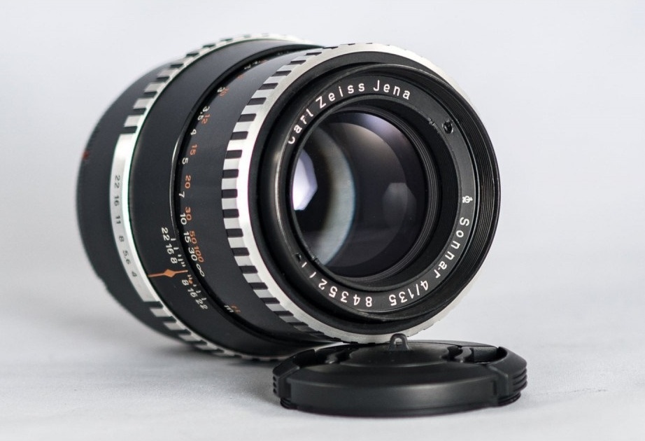 Carl Zeiss Jena Sonnar 135mm f/4 EXA / Adapter Sony e mount