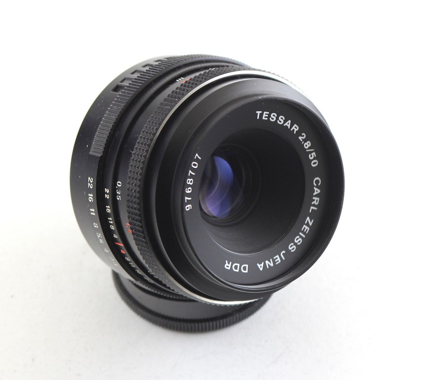 Carl Zeiss Jena Tessar 50mm f/2,8 M42