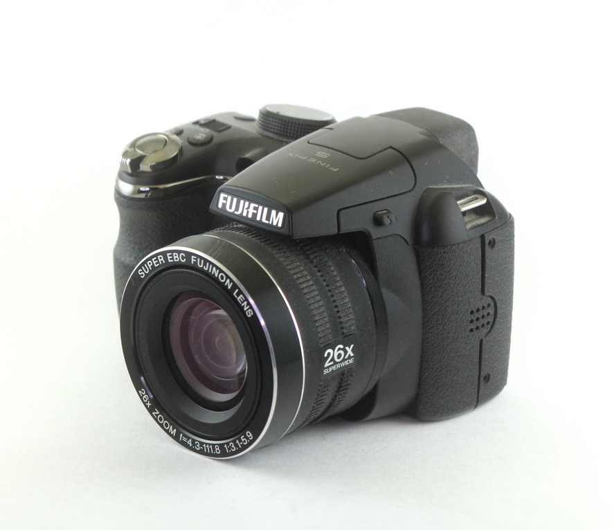 Fujifilm Finepix S 14MP 26X Superwide Zoom