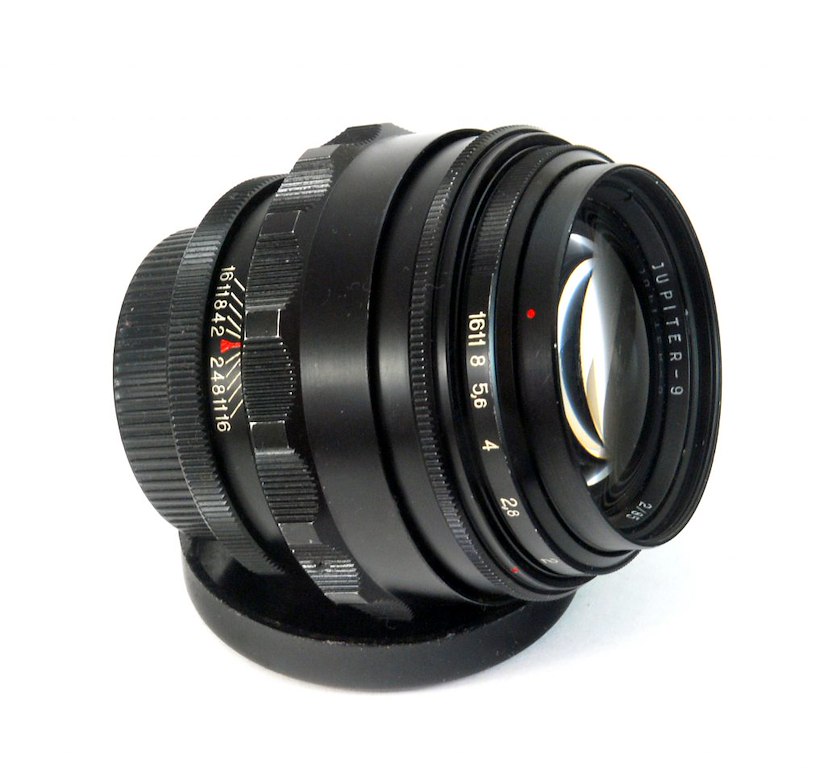 Jupiter 9 85mm f/2 M42