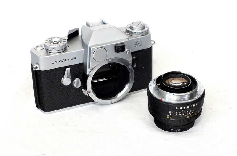 LEICAFLEX STANDARD + SUMMICRON R 50MM F/2.0 + CASE + ACCESSORIES II