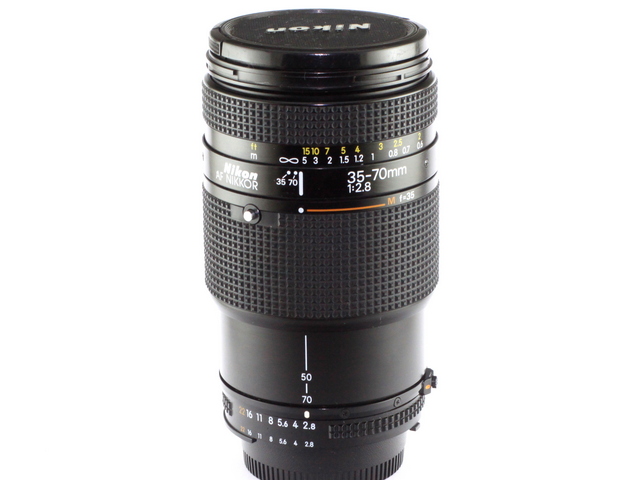 Nikon AF Nikkor 35-70mm f/2.8