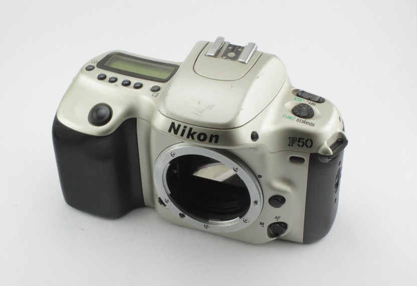 NIKON F-50