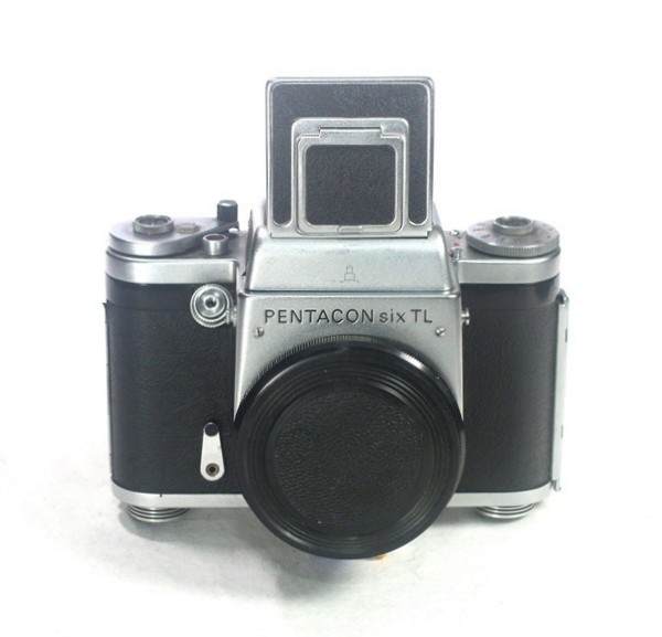 PENTACON SIX TELO FOTOAPARATA 6×6