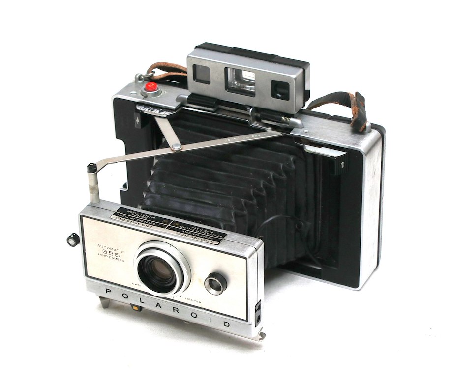 POLAROID 355 LAND CAMERA