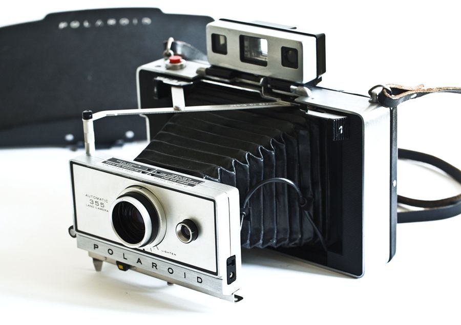 Vintage Polaroid Automatic 355 Land Camera