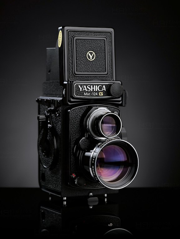 Yashica Yashinon Wideangle Lens with viewfinder for 124G