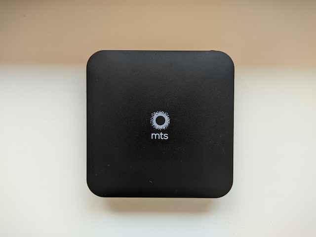 mts Iris TV, Skyworth HP4024, 2/8GB, Android box