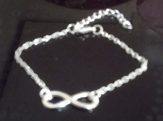 Narukvica sa znakom beskonacno- sterling silver