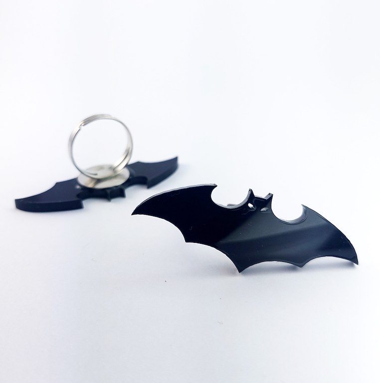 Prsten – „Batman“