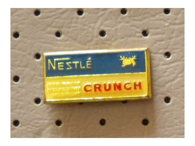 Slatkiš `Nestle Crunch čokolada`