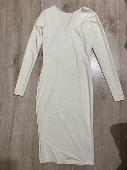 Zimska bela haljina univerzalna